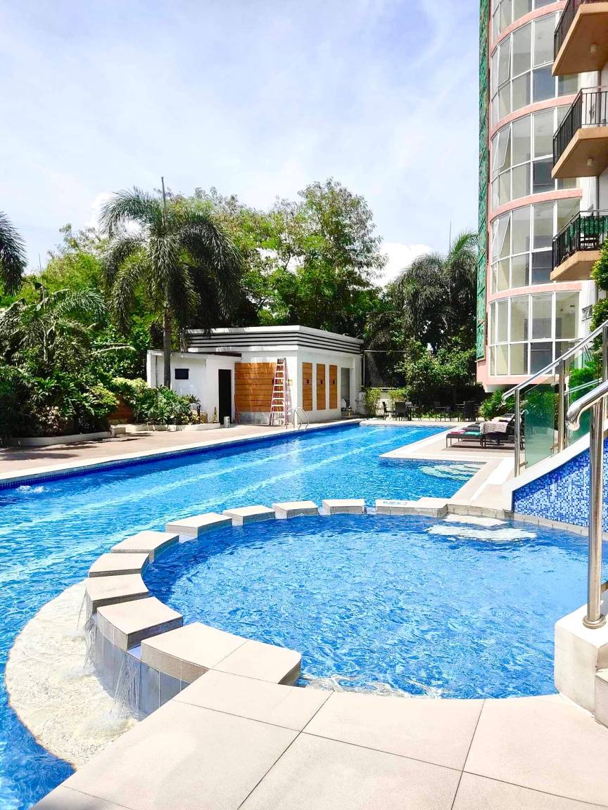 75 M² Apartment ∙ 2 Bedrooms ∙ 5 Guests - Taguig