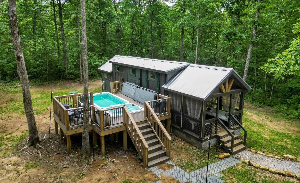 House ∙ 1 Bedroom ∙ 4 Guests - Monteagle, TN