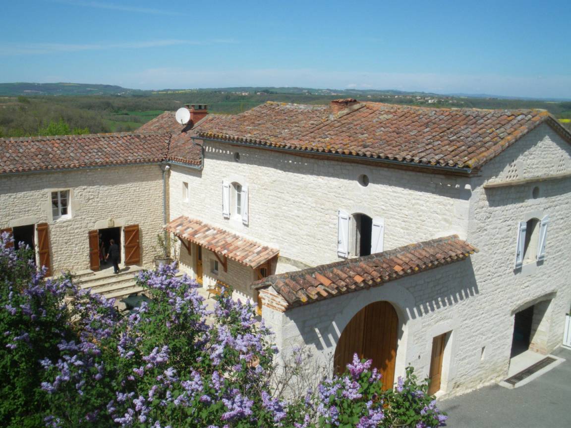 140 M² Gîte ∙ 3 Chambres ∙ 6 Personnes - Tarn