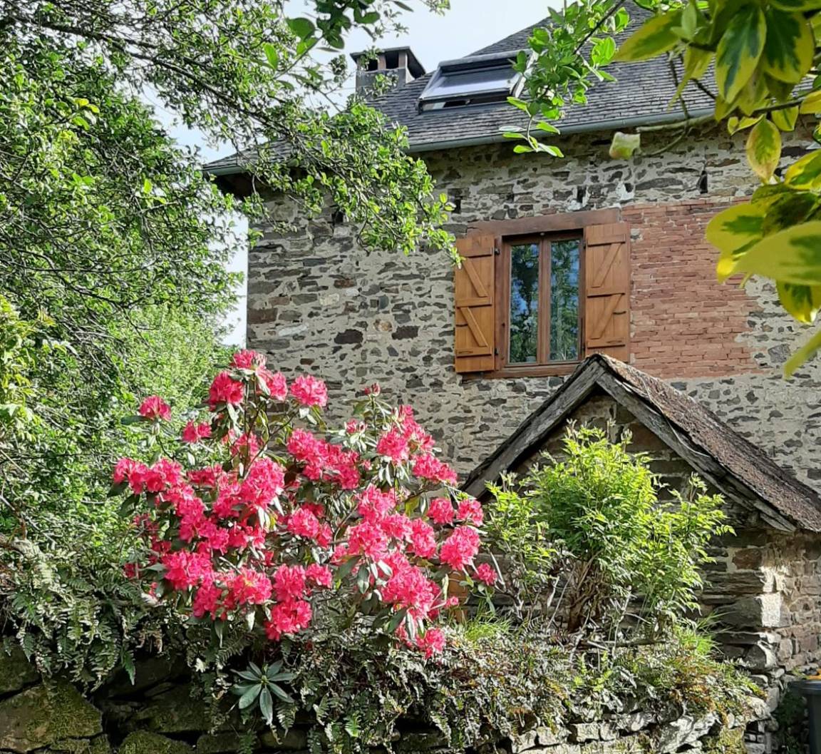 230 M² Gîte ∙ 5 Chambres ∙ 10 Personnes - Uzerche