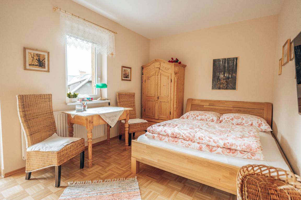 80 M² Ferienwohnung ∙ 2 Schlafzimmer ∙ 6 Gäste - Grundlsee