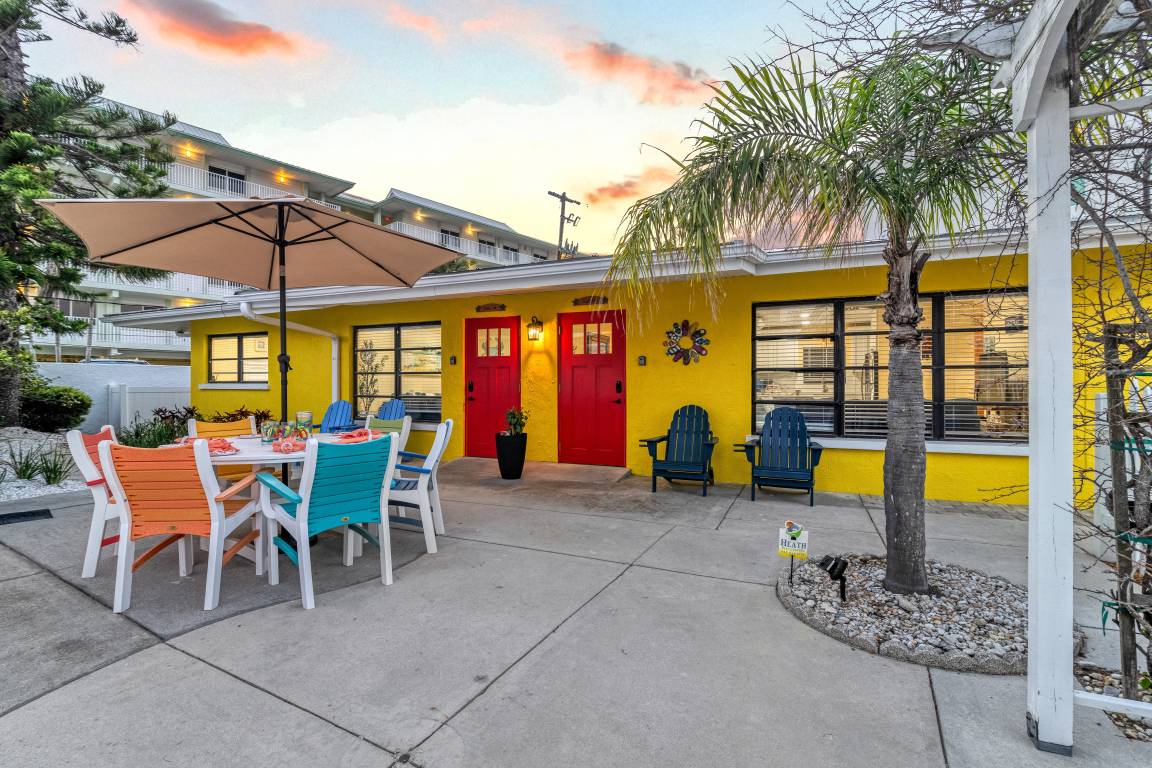129 M² House ∙ 4 Bedrooms ∙ 8 Guests - Siesta Key, FL