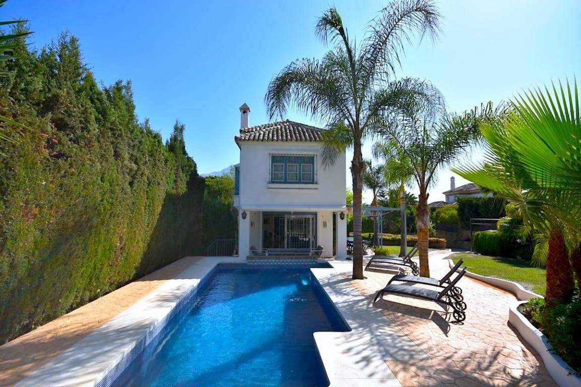 350 M² Casa ∙ 4 Habitaciones ∙ 8 Huéspedes - Marbella