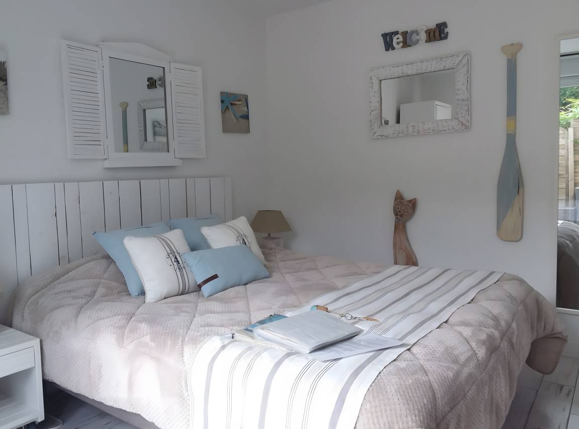 15 M² Chambre D'hôtes ∙ 1 Chambre ∙ 2 Personnes - Gujan-Mestras