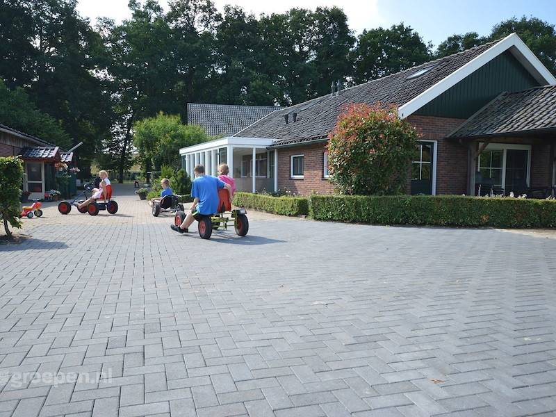 House ∙ 9 Bedrooms ∙ 22 Guests - Winterswijk