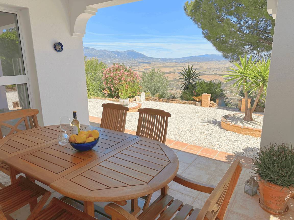 125 M² Villa ∙ 3 Slaapkamers ∙ 8 Gasten - Monda