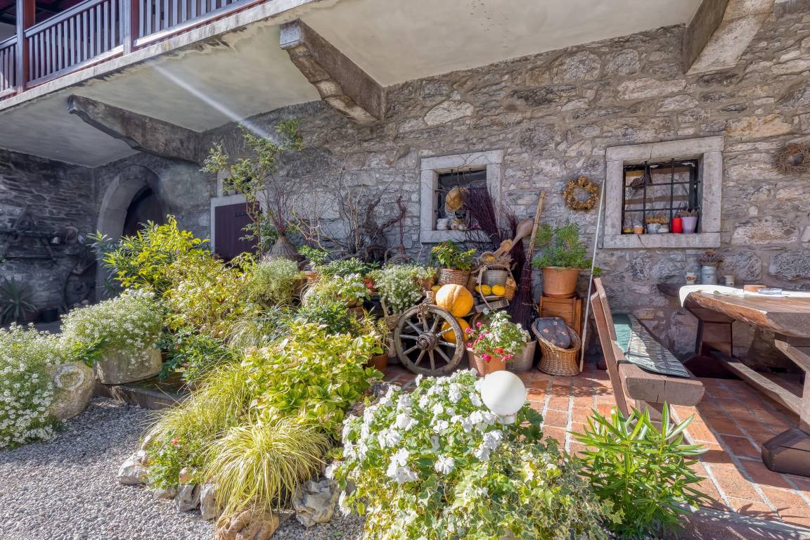 43 M² House ∙ 1 Bedroom ∙ 4 Guests - Trieste