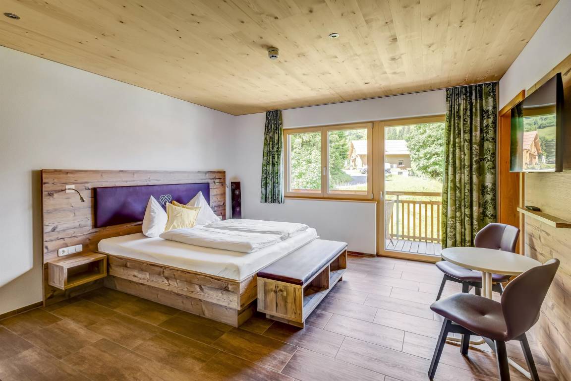24 M² Hotel ∙ 1 Bedroom ∙ 2 Guests - Lech