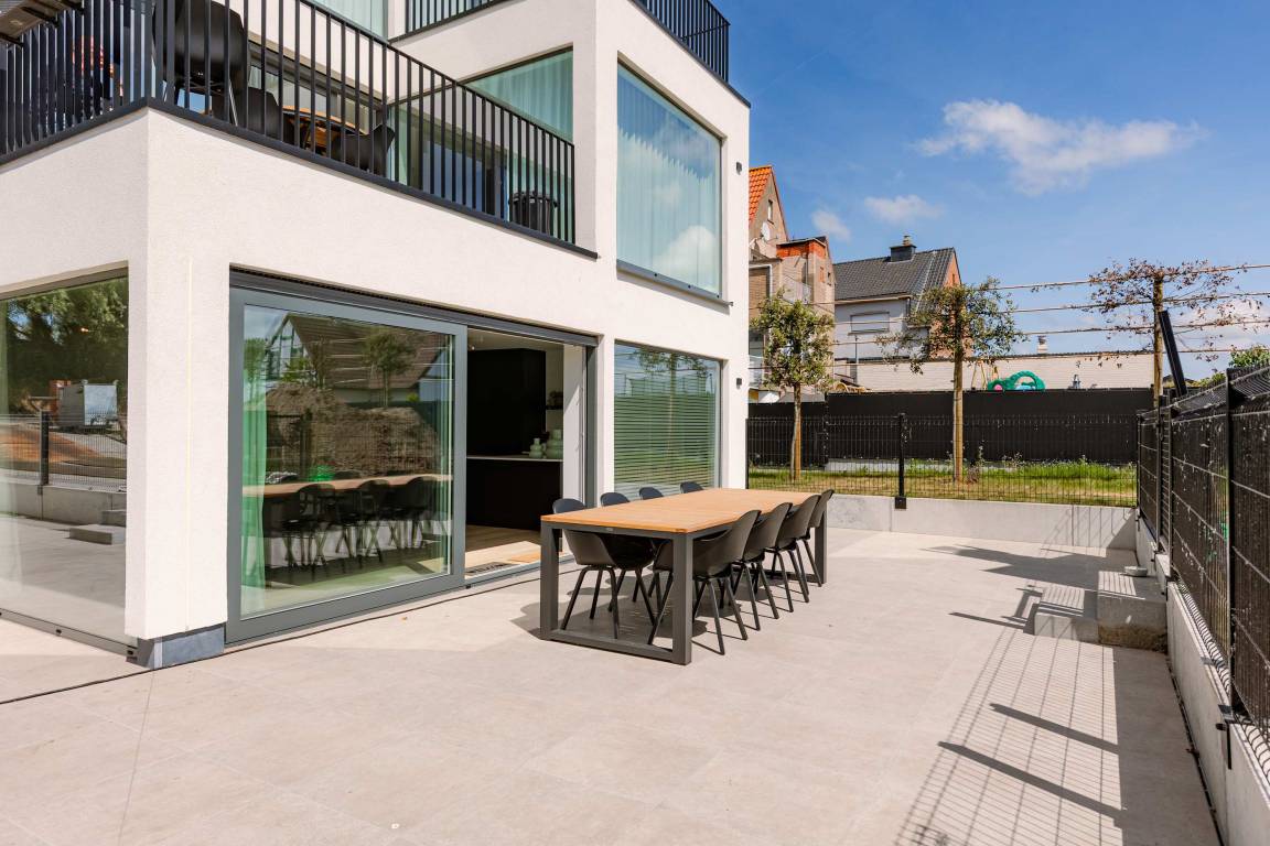 100 M² Appartement ∙ 4 Chambres ∙ 8 Personnes - Blankenberge