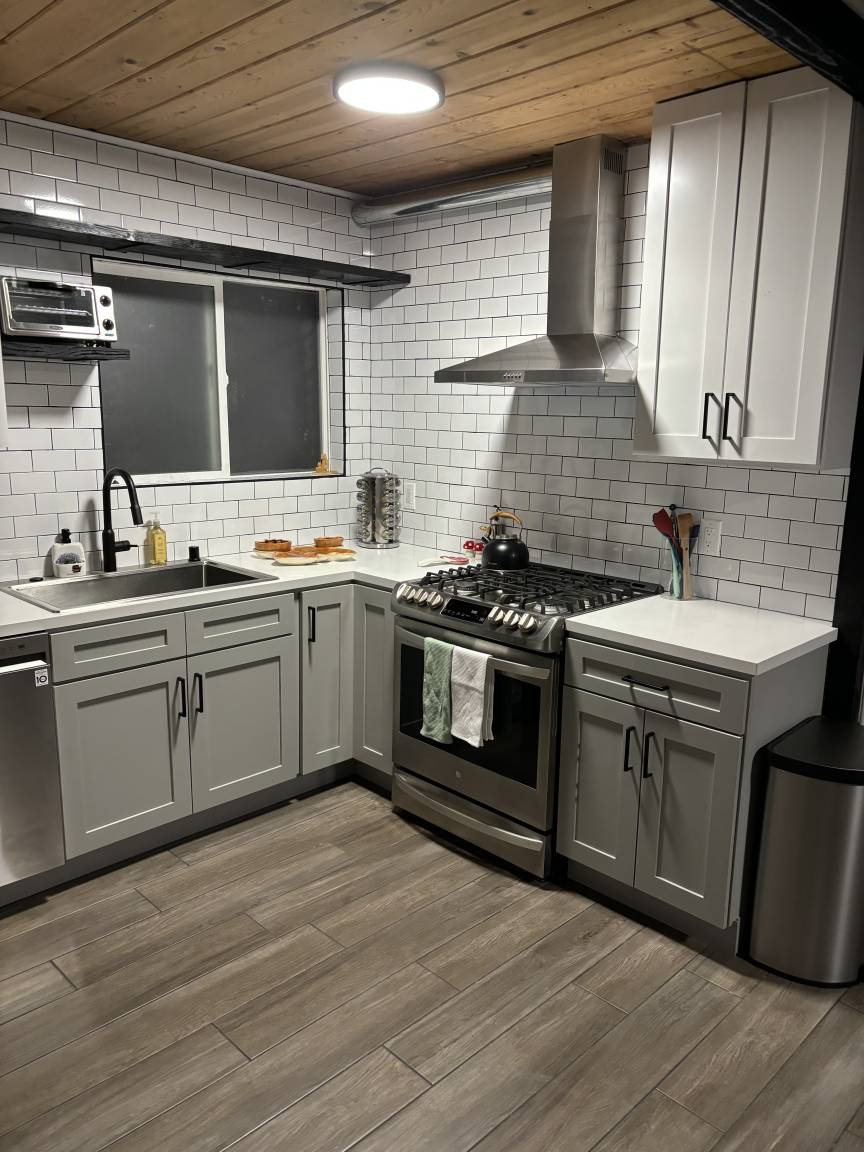 74 M² Cabin ∙ 2 Bedrooms ∙ 6 Guests - Running Springs, CA