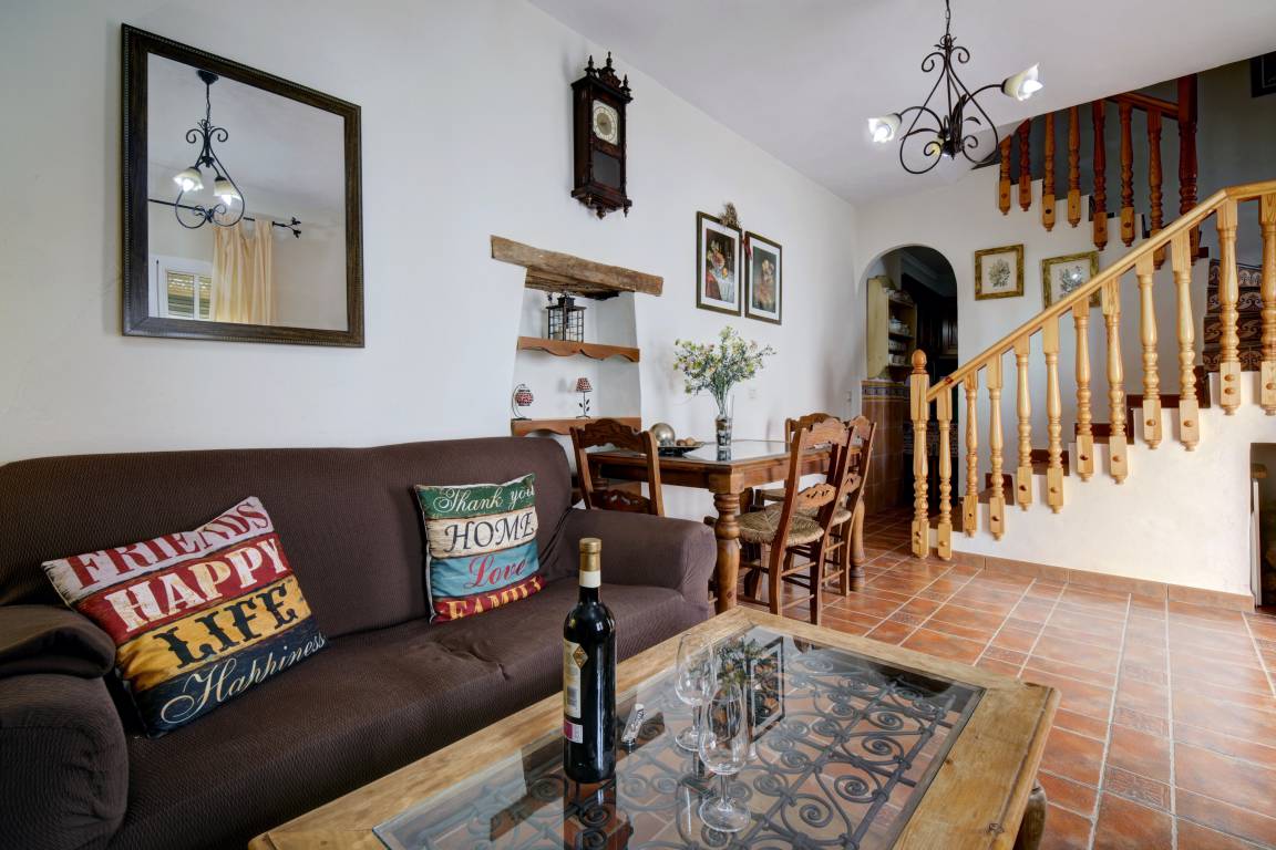 90 M² House ∙ 3 Bedrooms ∙ 5 Guests - Gaucín