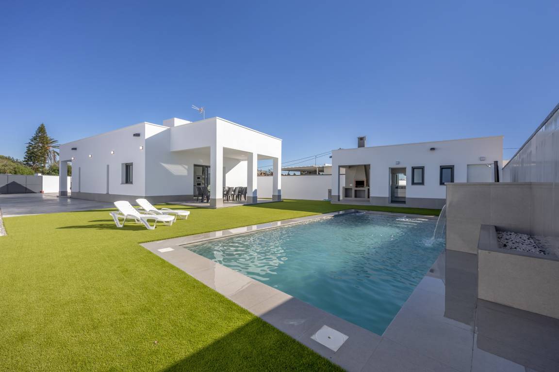 200 M² Talo ∙ 4 Makuuhuonetta ∙ 12 Vierasta - Cádiz
