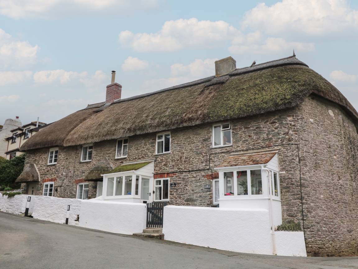 Cottage ∙ 2 Bedrooms ∙ 4 Guests - Kingsbridge