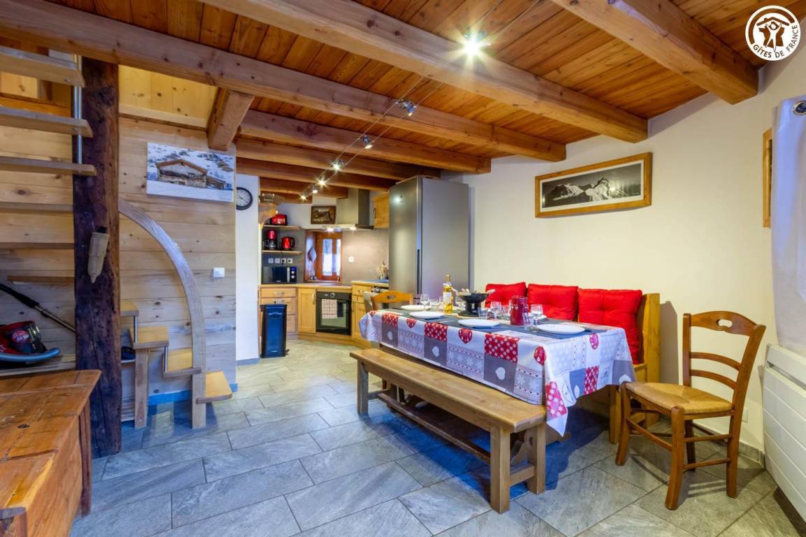 42 M² Mökki ∙ 2 Makuuhuonetta ∙ 6 Vierasta - Val-d'Isère