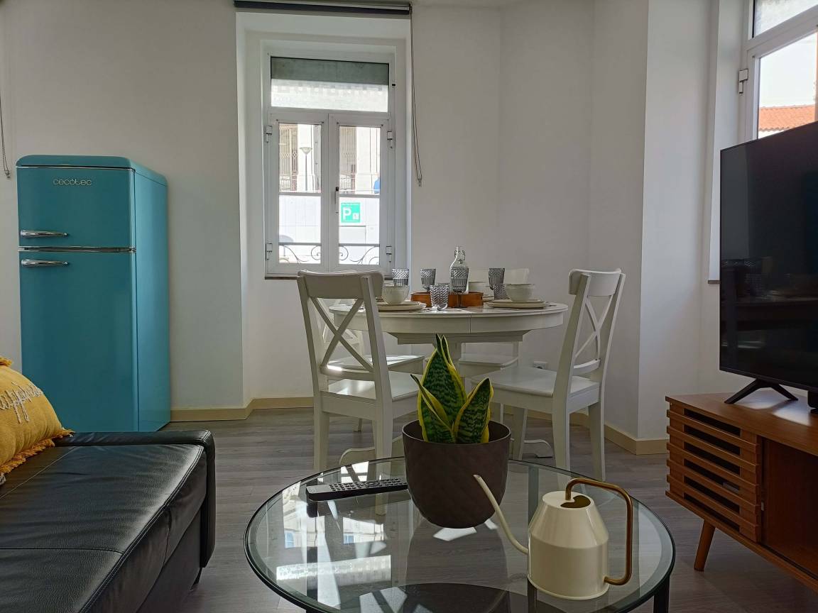 Apartamento ∙ 2 Quartos ∙ 6 Hóspedes - Campo de Ourique