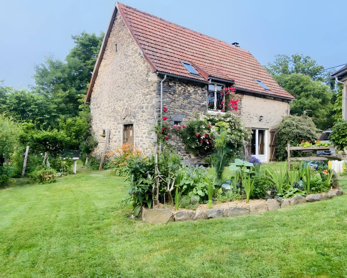 80 M² Maison De Vacances ∙ 2 Chambres ∙ 7 Personnes - Mauriac