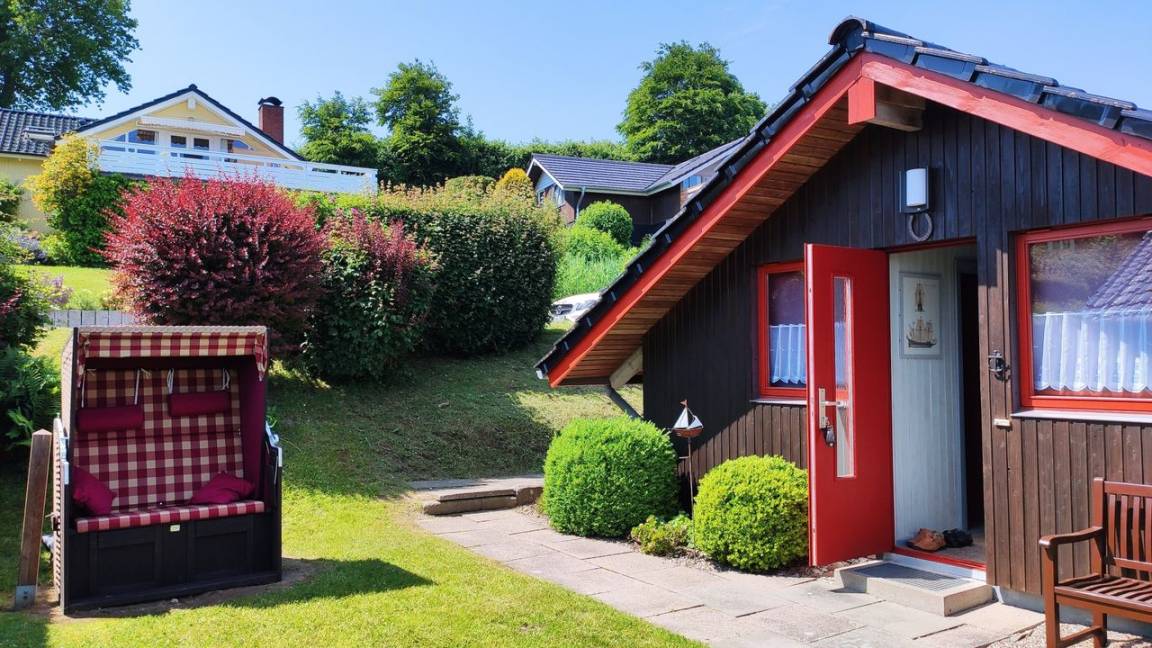 59 M² Ferienhaus ∙ 3 Schlafzimmer ∙ 4 Gäste - Langballig