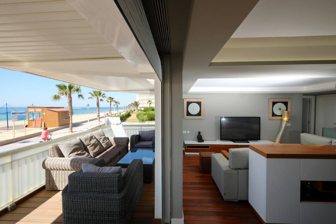 100 M² Apartment ∙ 5 Bedrooms ∙ 12 Guests - Reus