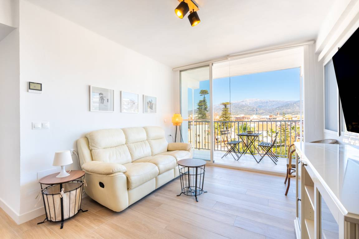 75 M² Apartamento ∙ 3 Habitaciones ∙ 7 Huéspedes - Torre del Mar