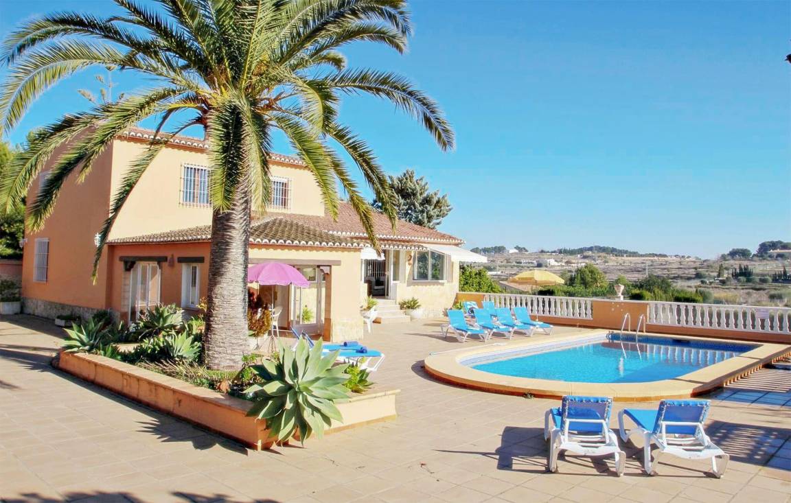 582 M² Maison De Vacances ∙ 5 Chambres ∙ 10 Personnes - Calp