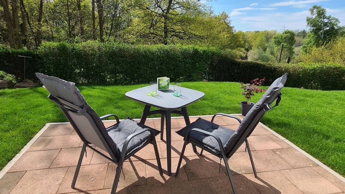 52 M² Ferienwohnung ∙ 1 Schlafzimmer ∙ 3 Gäste - Saarlouis