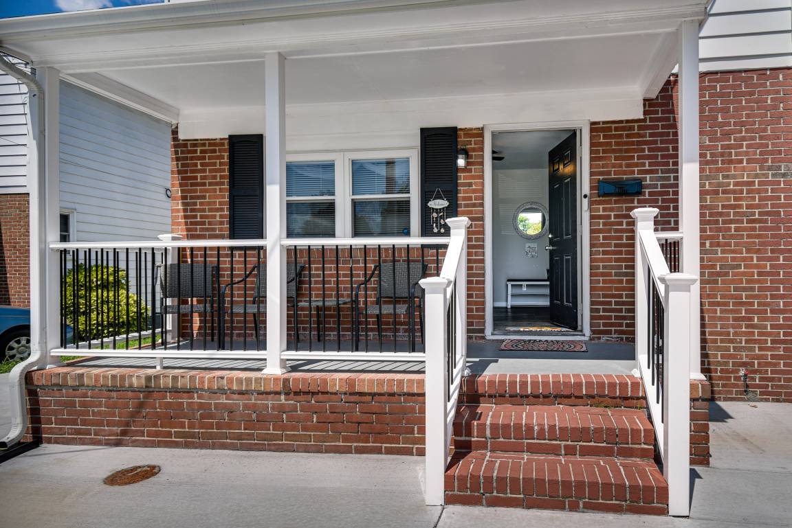 153 M² House ∙ 4 Bedrooms ∙ 8 Guests - Hampton, VA