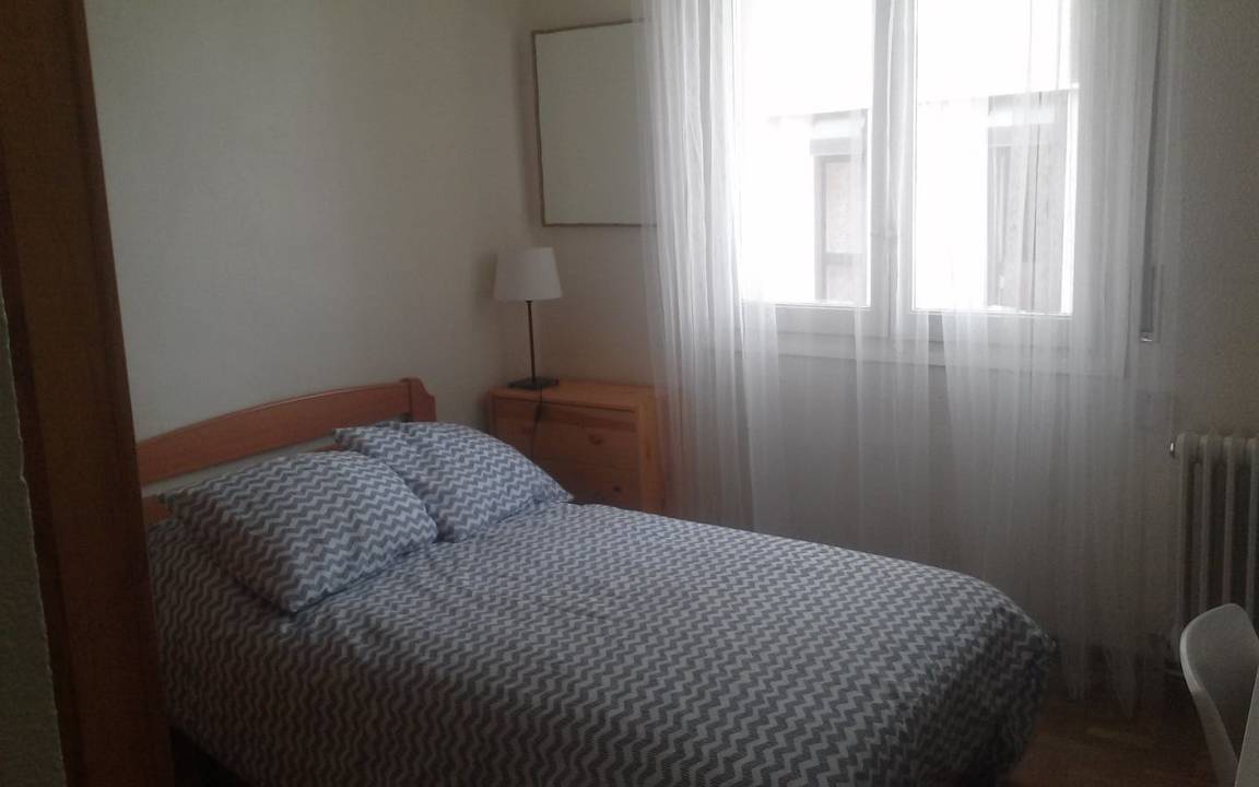 50 M² Habitación Privada ∙ 1 Habitación ∙ 3 Huéspedes - Pamplona