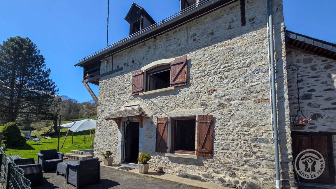 76 M² Gîte ∙ 3 Chambres ∙ 5 Personnes - Bagnères-de-Bigorre