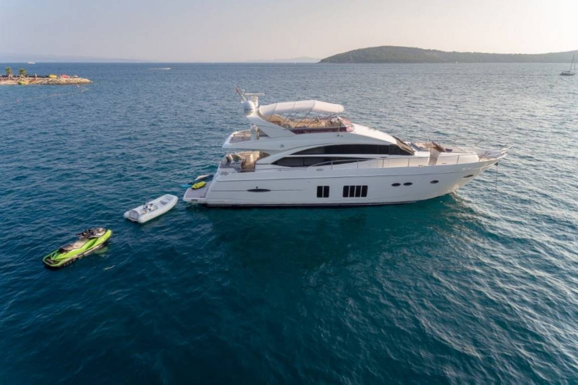 70 M² Casa Flotante ∙ 4 Habitaciones ∙ 8 Huéspedes - Split