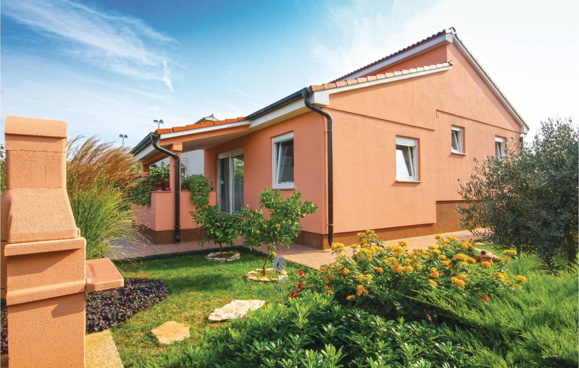 60 M² Ferienhaus ∙ 2 Schlafzimmer ∙ 4 Gäste - Fažana