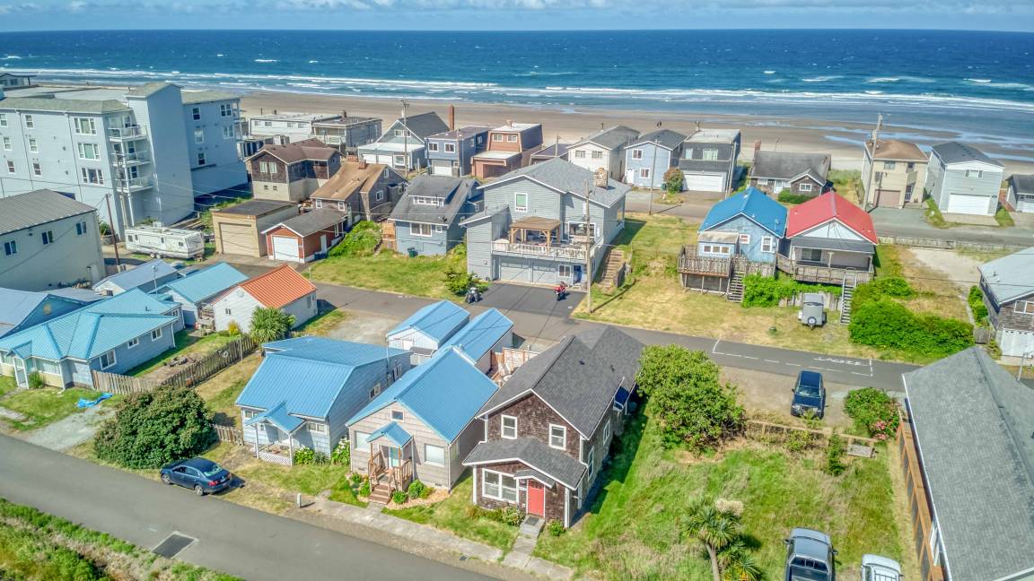 110 M² House ∙ 3 Bedrooms ∙ 8 Guests - Rockaway Beach, OR