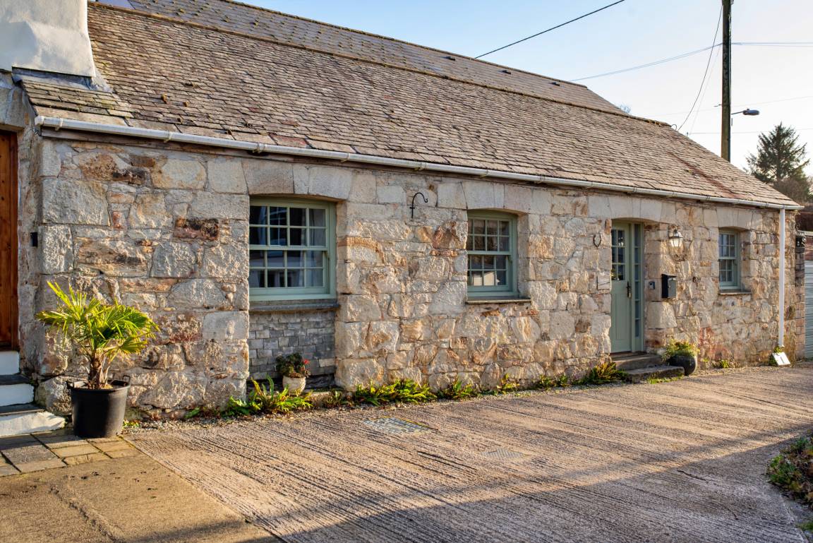 60 M² Cottage ∙ 2 Bedrooms ∙ 3 Guests - St Austell