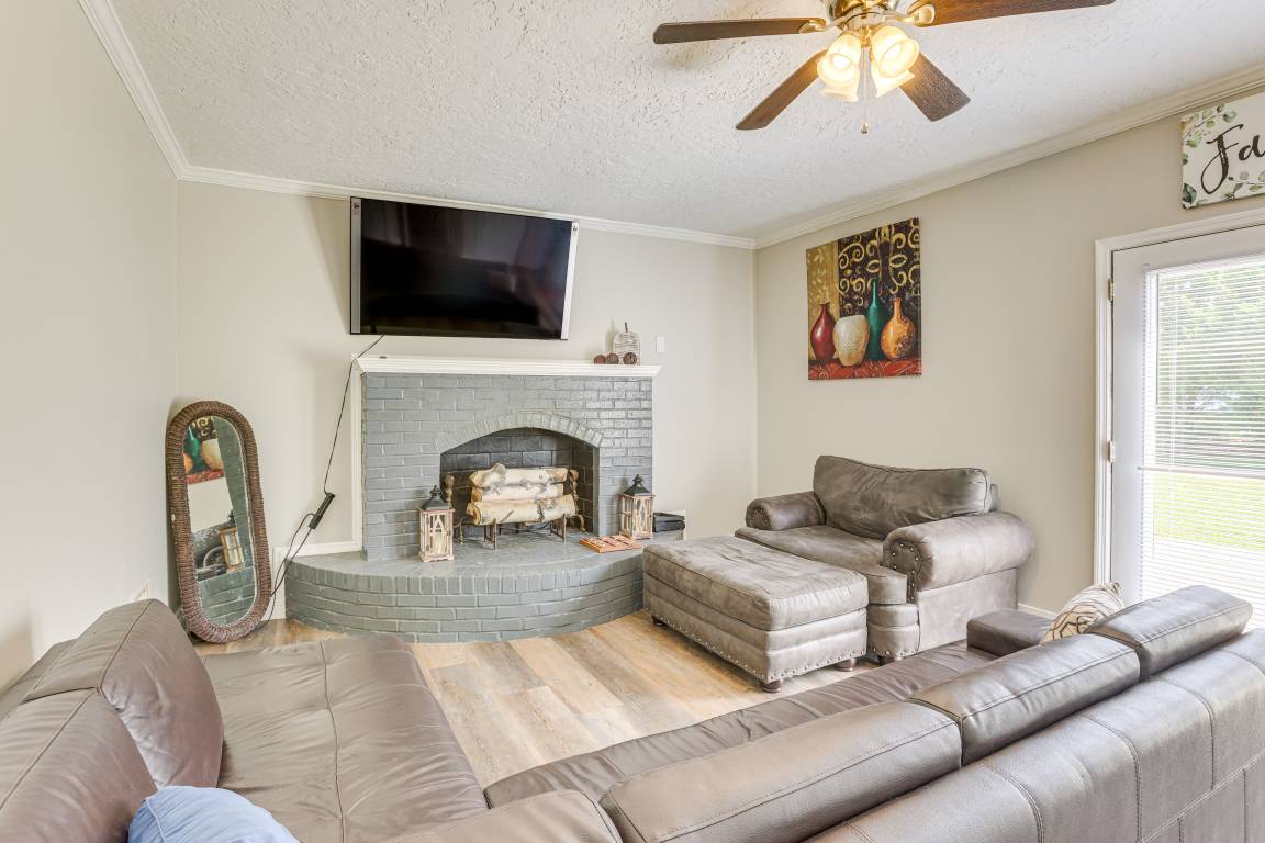 188 M² House ∙ 4 Bedrooms ∙ 8 Guests - Jacksonville, AL
