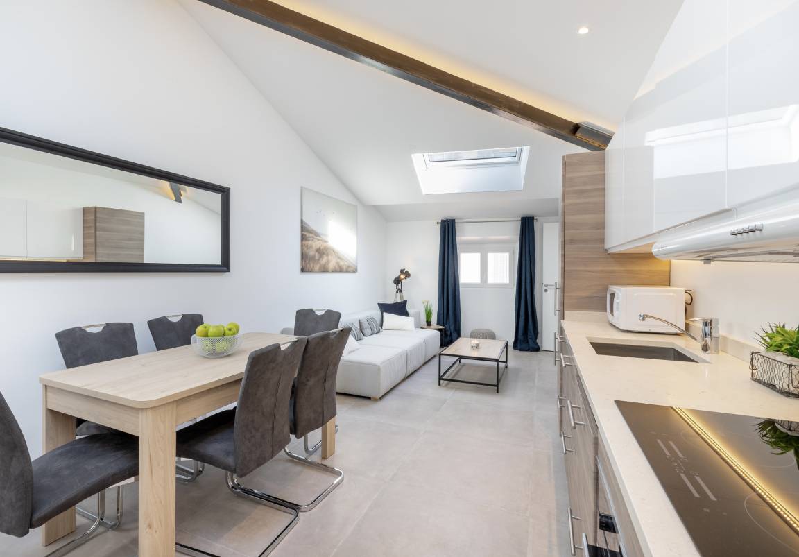 70 M² Apartment ∙ 2 Bedrooms ∙ 6 Guests - Le Cannet