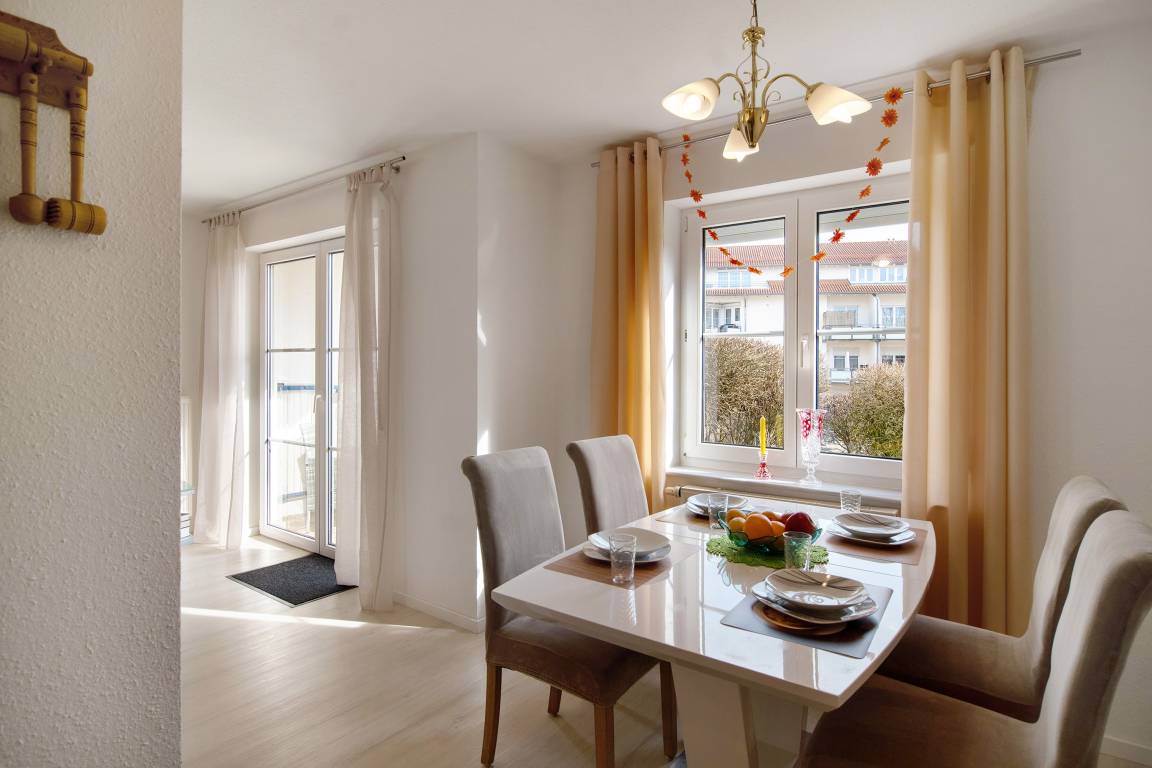 54 M² Ferienwohnung ∙ 1 Schlafzimmer ∙ 4 Gäste - Bad Saulgau