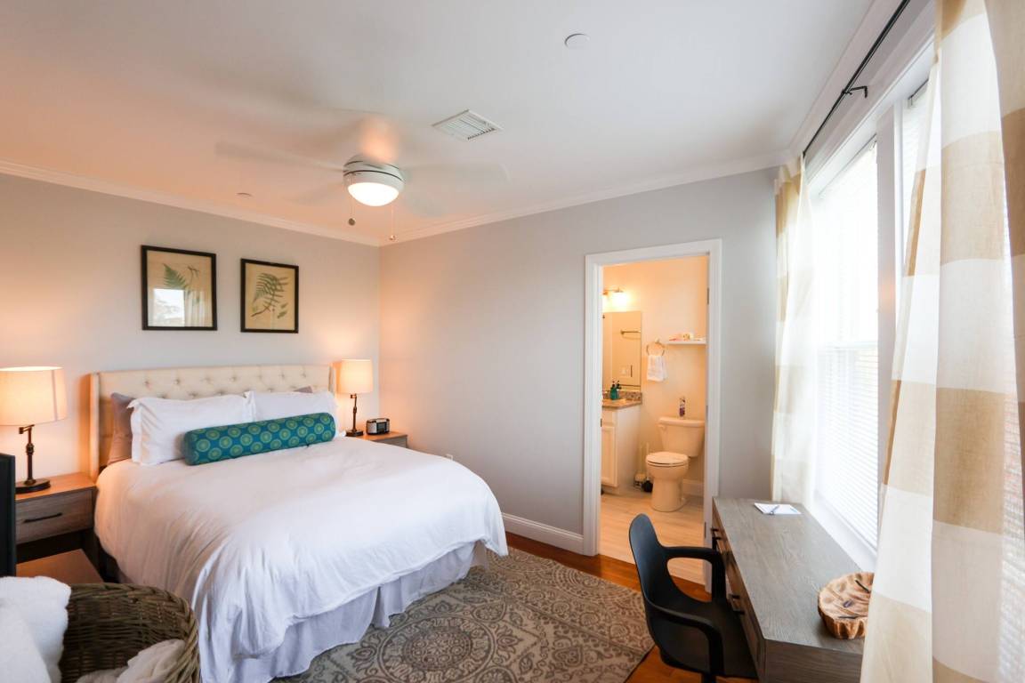 93 M² Apartment ∙ 2 Bedrooms ∙ 4 Guests - Boston, MA