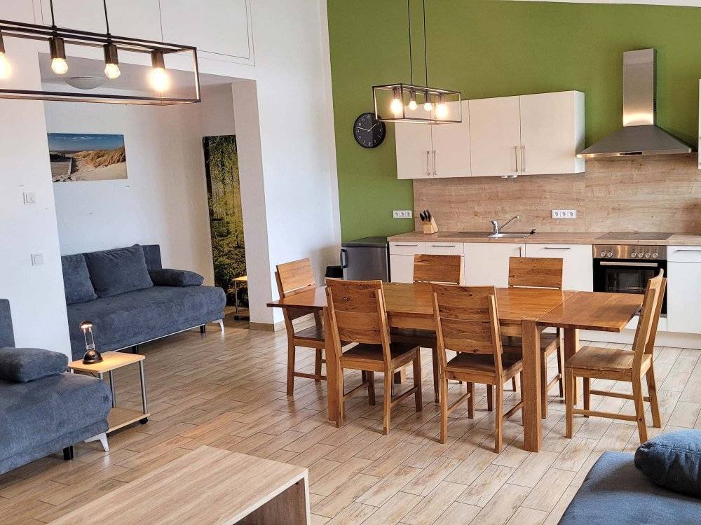 90 M² Ferienwohnung ∙ 1 Schlafzimmer ∙ 6 Gäste - Perl