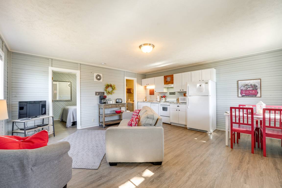 55 M² Cottage ∙ 1 Bedroom ∙ 4 Guests - Table Rock Lake