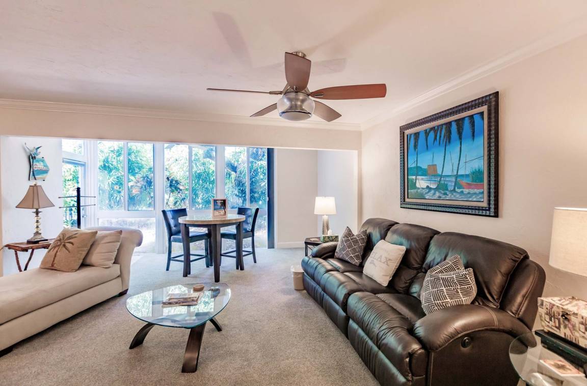 Condo ∙ 2 Bedrooms ∙ 4 Guests - Siesta Key, FL
