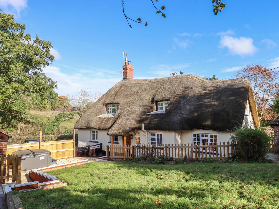 Cottage ∙ 4 Bedrooms ∙ 7 Guests - Crediton