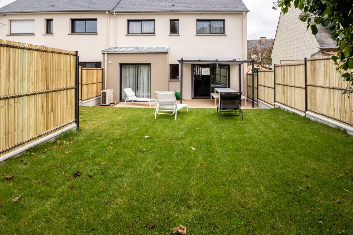 117 M² Maison De Vacances ∙ 4 Chambres ∙ 8 Personnes - Dinard