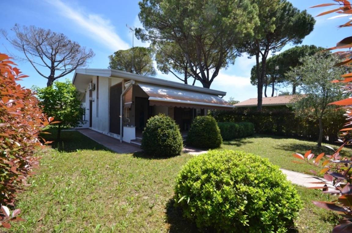 70 M² Villa ∙ 3 Slaapkamers ∙ 6 Gasten - Bibione
