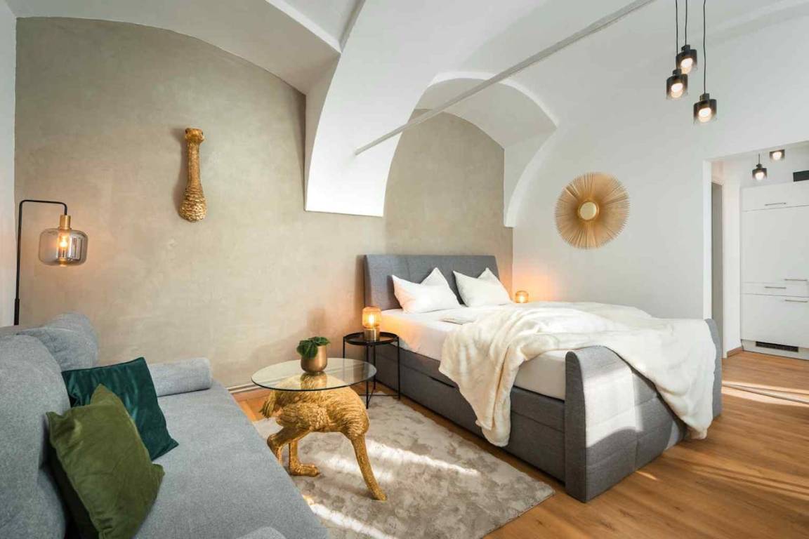 38 M² Ferienwohnung ∙ 1 Schlafzimmer ∙ 4 Gäste - Graz