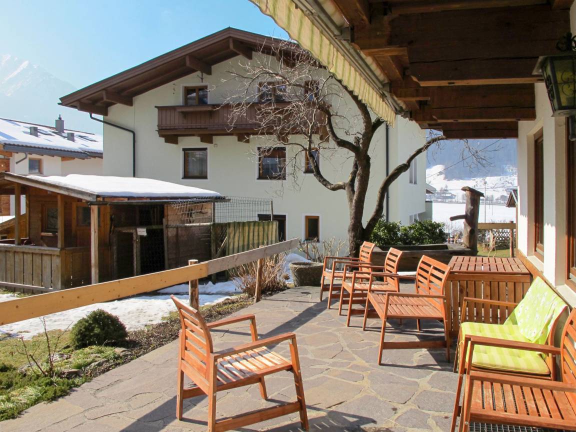 200 M² House ∙ 7 Bedrooms ∙ 15 Guests - Mayrhofen