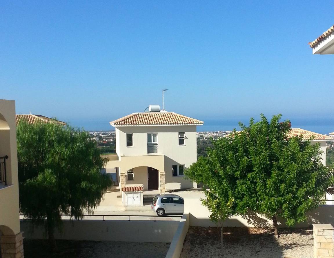 120 M² House ∙ 2 Bedrooms ∙ 5 Guests - Paphos