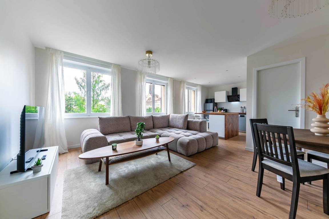 85 M² Apartamento ∙ 2 Habitaciones ∙ 4 Huéspedes - Illkirch-Graffenstaden