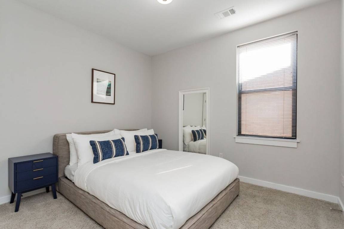 Apartment ∙ 1 Bedroom ∙ 4 Guests - Nashville, TN