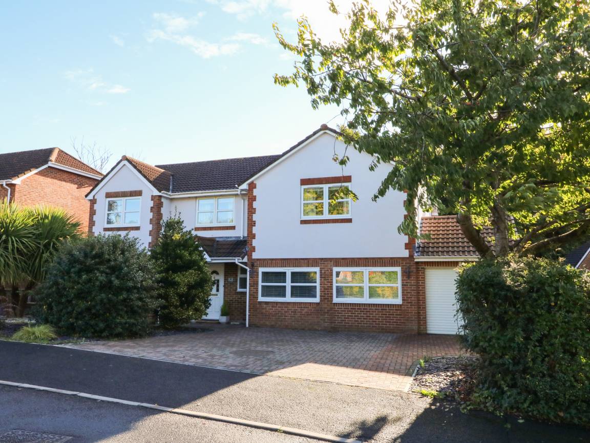 Cottage ∙ 5 Bedrooms ∙ 10 Guests - Appledore
