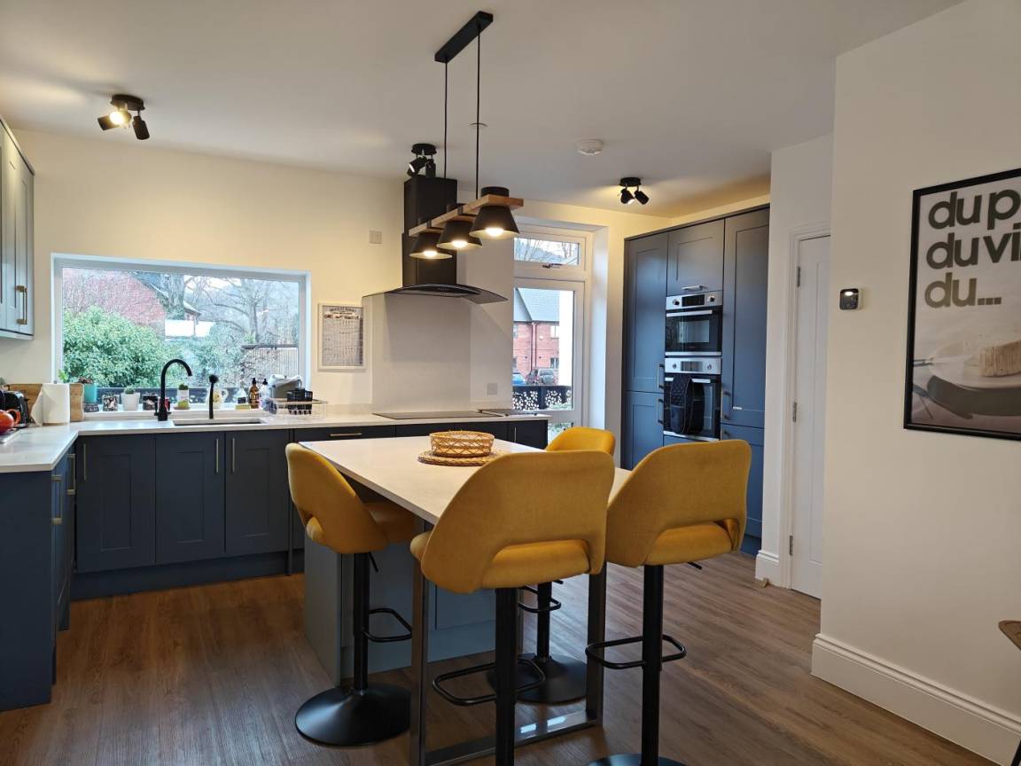 Ferienwohnung ∙ 2 Schlafzimmer ∙ 3 Gäste - Abergavenny