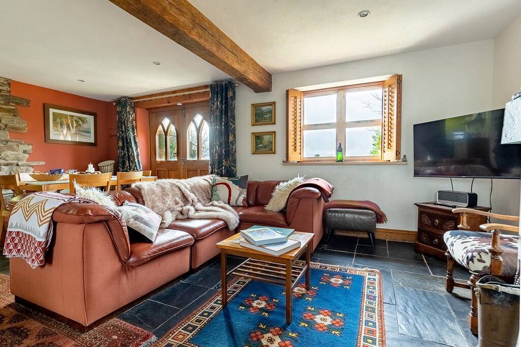 House ∙ 2 Bedrooms ∙ 5 Guests - Crummock Water